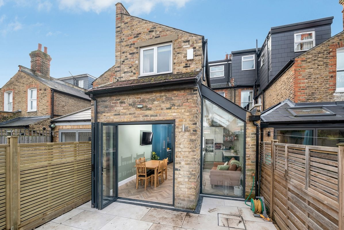 Builders in London - BBS Construction